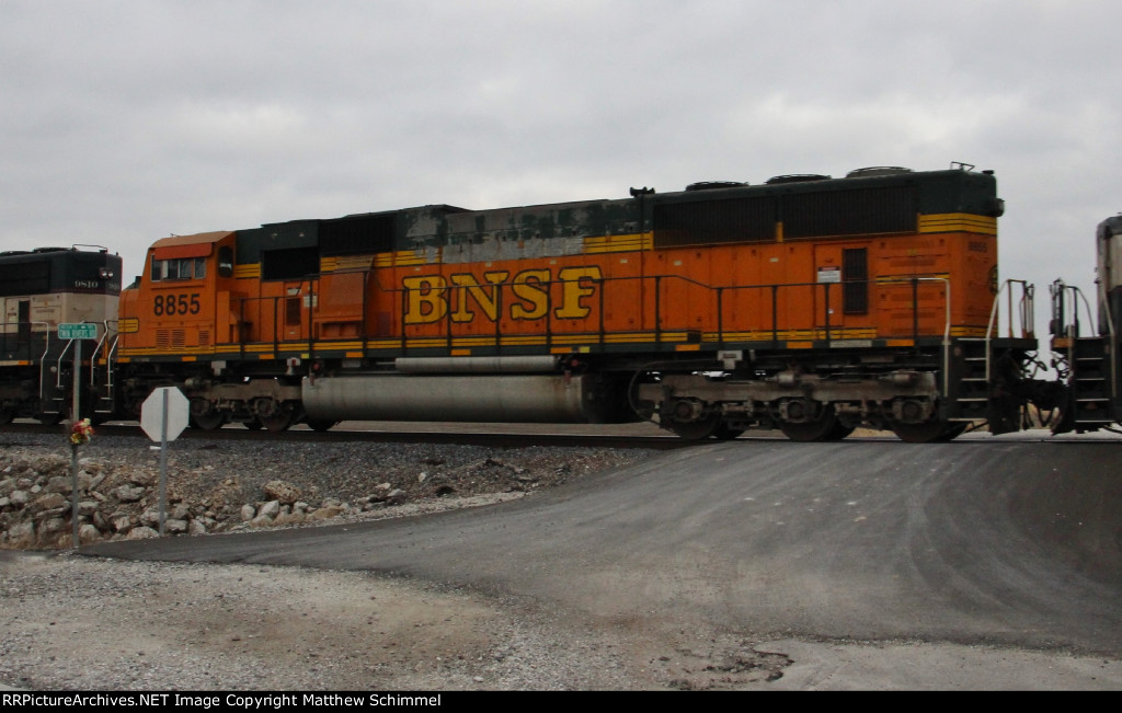 BNSF 8855